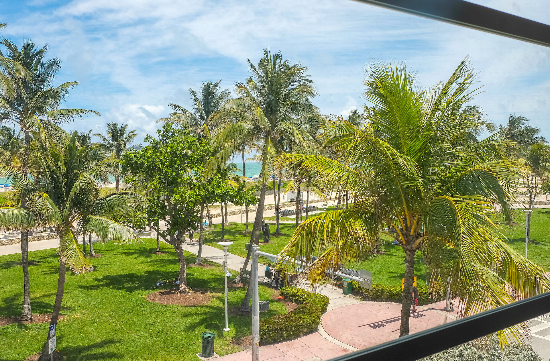 Monthly Events in South Beach near our Ocean Drive Hotel | Avalon Hotel ...